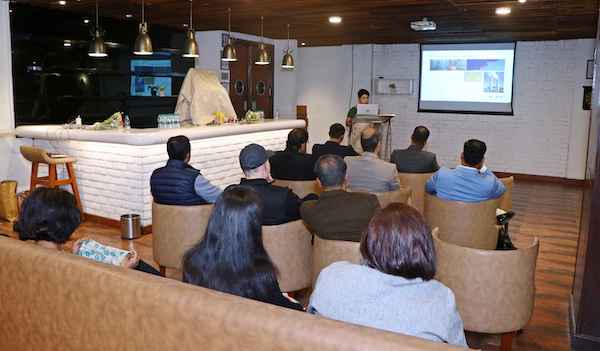 Peak IX offers wilderness leadership training, hosts all-woman climb ...