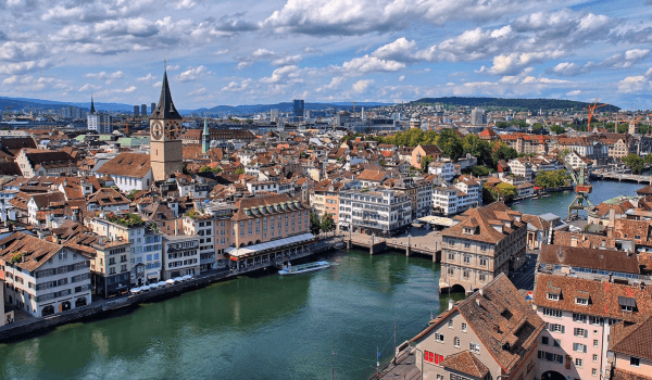 Technical glitch causes $200 million windfall in Zurich