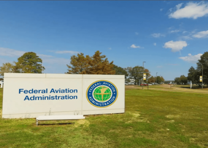FAA says 11,000 employees face furlough if US government shuts down